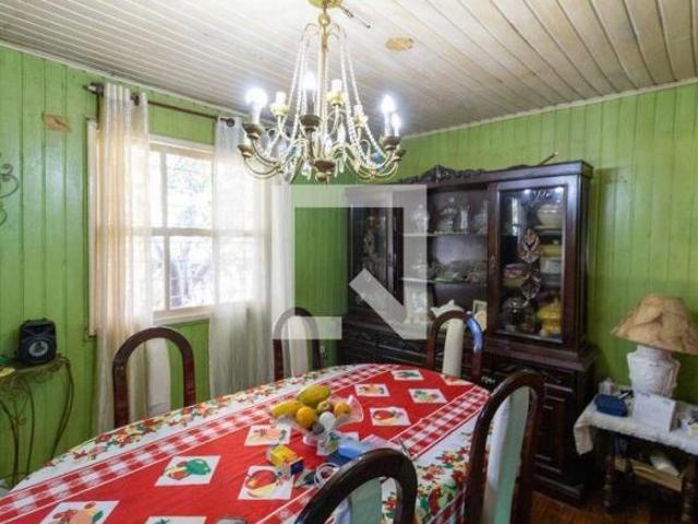 Casa à Venda Partenon, 3 Quartos, 250 m² Porto Alegre