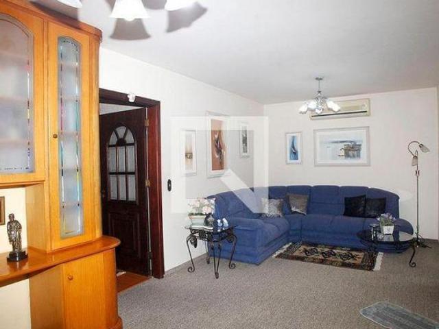 Casa à Venda Partenon, 3 Quartos, 350 m² Porto Alegre