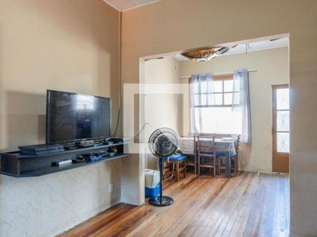 Casa à Venda Partenon, 2 Quartos, 530 m² Porto Alegre