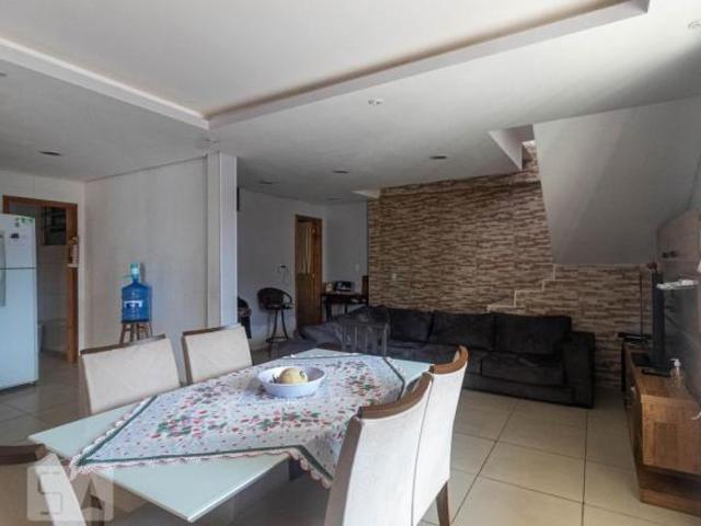 Casa à Venda Partenon, 4 Quartos, 240 m² Porto Alegre