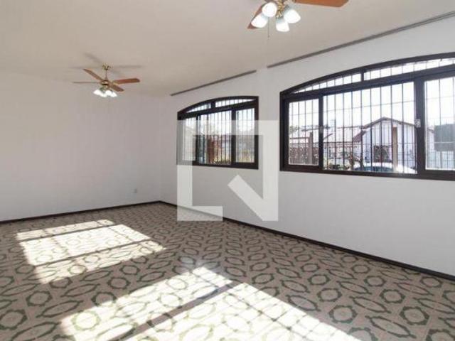 Casa à Venda Partenon, 4 Quartos, 280 m² Porto Alegre