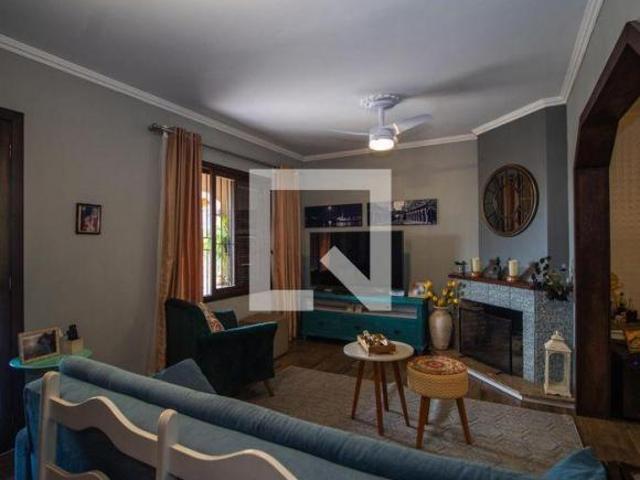 Casa à Venda Partenon, 4 Quartos, 238 m² Porto Alegre