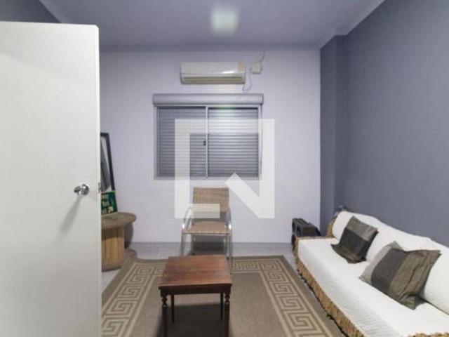 Casa à Venda Partenon, 5 Quartos, 1300 m² Porto Alegre