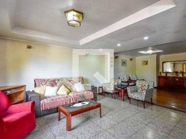 Casa à Venda Partenon, 5 Quartos, 350 m² Porto Alegre