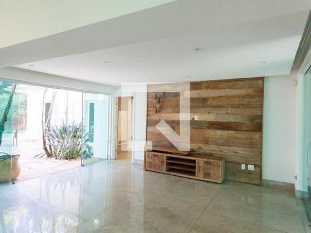 Casa à Venda Pasárgada, 3 Quartos, 2160 m² Nova Lima