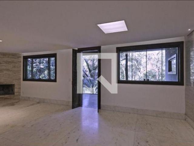Casa à Venda Pasárgada, 3 Quartos, 358 m² Nova Lima