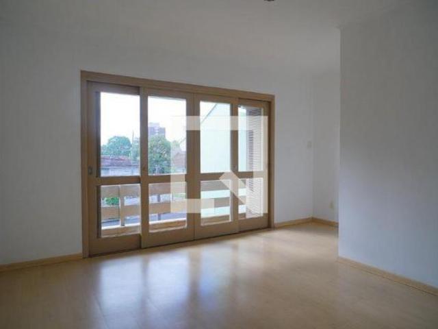 Casa à Venda Passo D&apos areia, 3 Quartos, 610 m² Porto Alegre