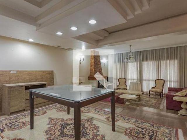 Casa à Venda Passo D&apos areia, 3 Quartos, 650 m² Porto Alegre