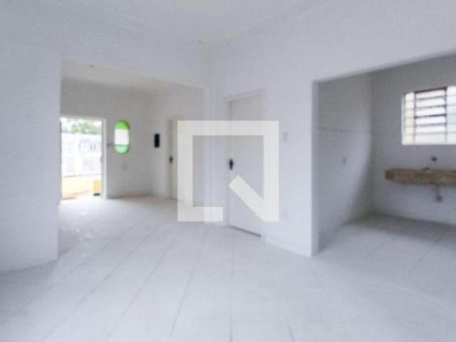 Casa à Venda Passo D&apos areia, 4 Quartos, 200 m² Porto Alegre