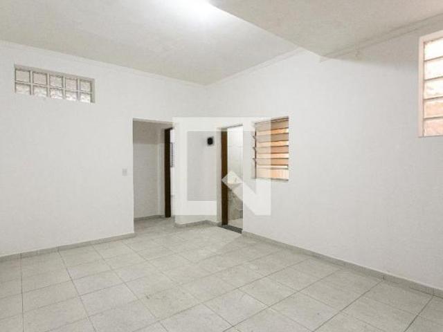 Casa à Venda Penha de França, 2 Quartos, 51 m2