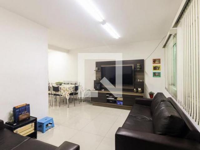 Casa à Venda Penha de França, 2 Quartos, 80 m2