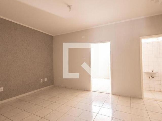Casa à Venda Penha de França, 2 Quartos, 100 m2