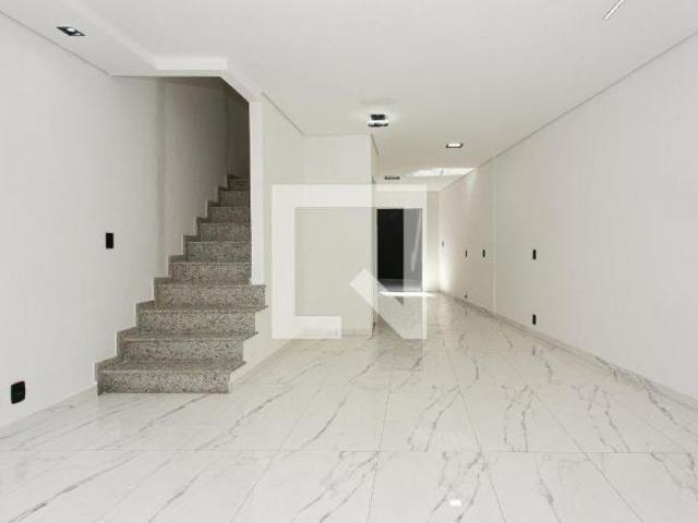 Casa à Venda Penha de França, 2 Quartos, 110 m2