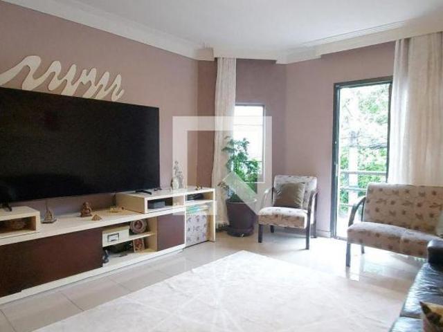 Casa à Venda Penha de França, 2 Quartos, 245 m2