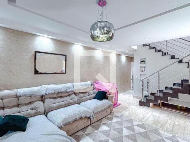 Casa à Venda Penha de França, 3 Quartos, 235 m² São Paulo