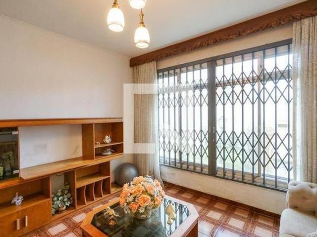 Casa à Venda Penha de França, 3 Quartos, 242 m2