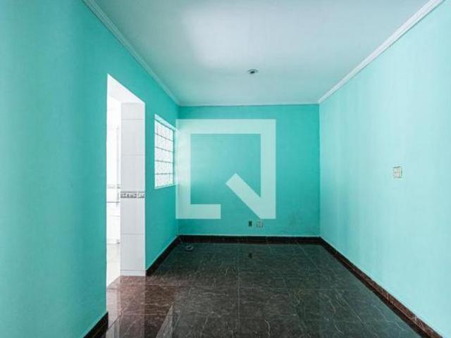 Casa à Venda Penha de França, 3 Quartos, 243 m² São Paulo