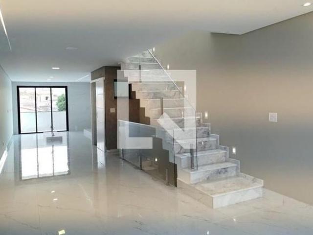 Casa à Venda Penha de França, 3 Quartos, 245 m2