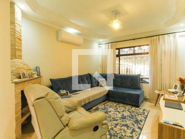 Casa à Venda Penha de França, 3 Quartos, 250 m2