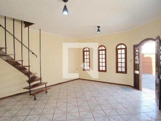 Casa à Venda Penha de França, 3 Quartos, 320 m2