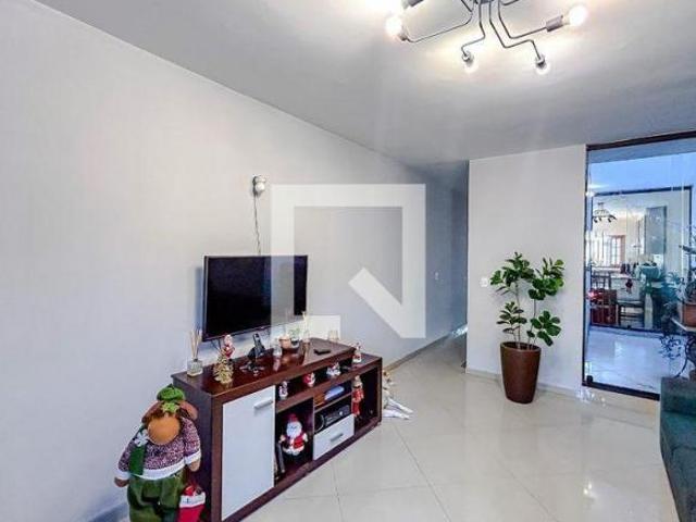 Casa à Venda Penha de França, 3 Quartos, 380 m2