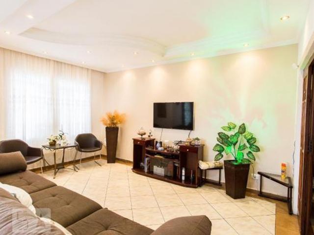 Casa à Venda Penha de França, 4 Quartos, 750 m² São Paulo