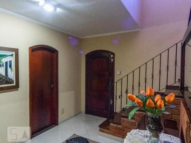 Casa à Venda Penha de França, 4 Quartos, 228 m² São Paulo