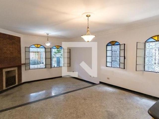 Casa à Venda Penha de França, 4 Quartos, 245 m2