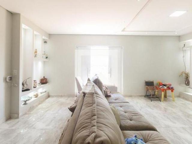 Casa à Venda Penha de França, 4 Quartos, 381 m² São Paulo