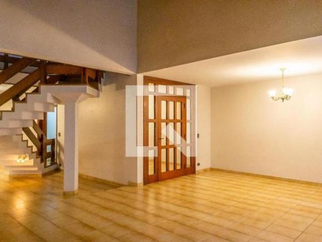 Casa à Venda Penha de França, 5 Quartos, 450 m² São Paulo