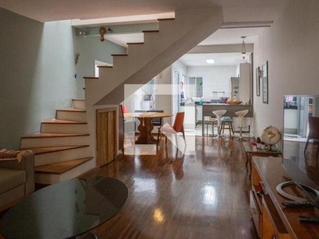 Casa à Venda Perdizes, 3 Quartos, 240 m2