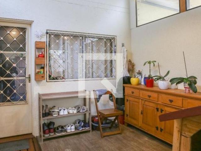 Casa à Venda Perdizes, 2 Quartos, 90 m2