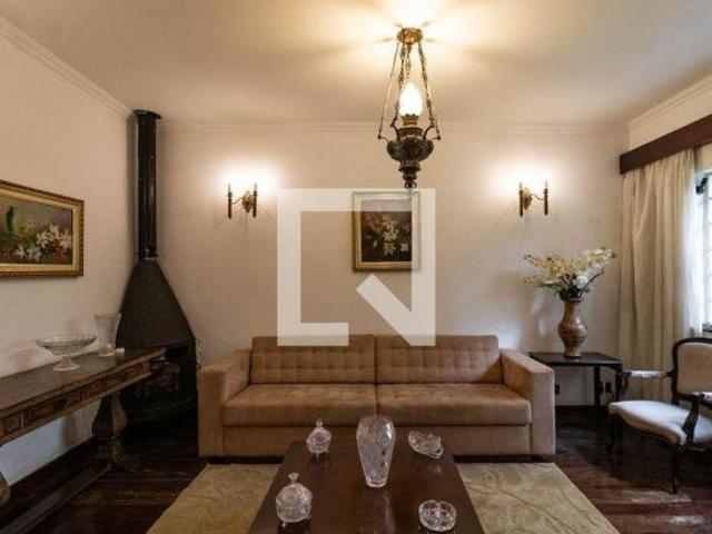 Casa à Venda Perdizes, 4 Quartos, 350 m2