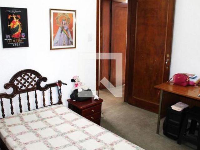 Casa à Venda Perdizes, 5 Quartos, 210 m2