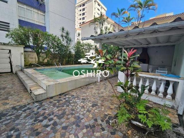 Casa a Venda perto da praia Ponta da Praia Santos SP