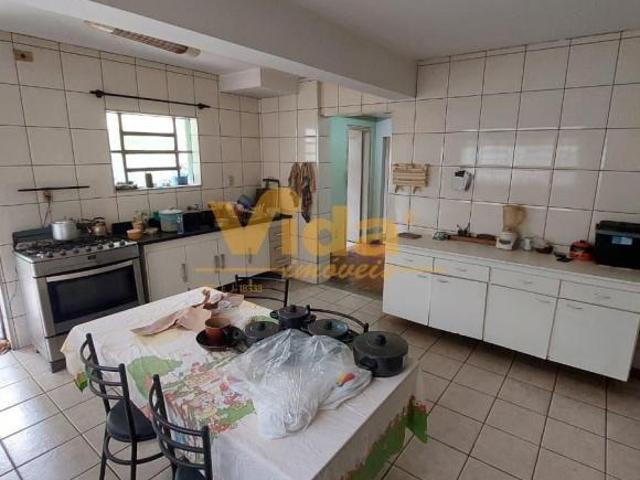 Casa á venda, Pestana, 03 quartos