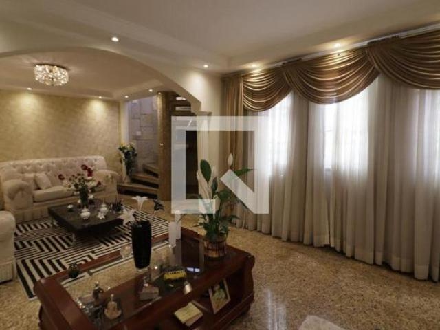 Casa à Venda Pestana, 2 Quartos, 200 m2