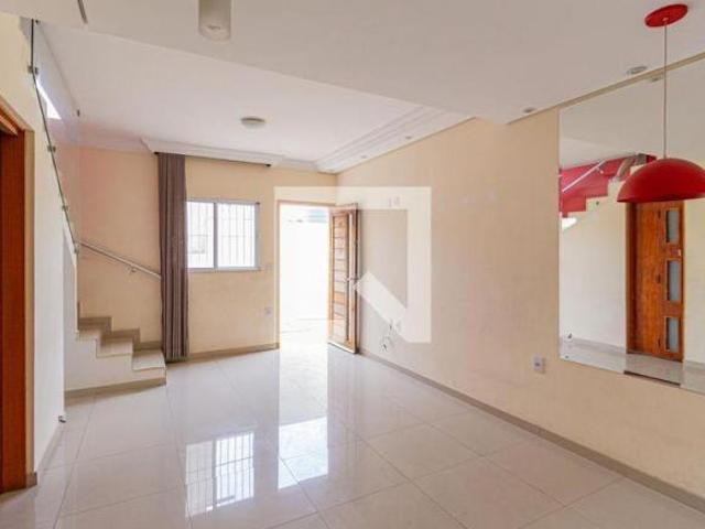 Casa à Venda Pestana, 2 Quartos, 58 m2