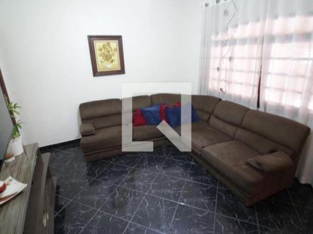 Casa à Venda Pestana, 3 Quartos, 172 m² Osasco