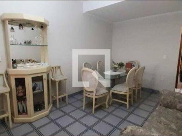 Casa à Venda Pestana, 3 Quartos, 191 m² Osasco