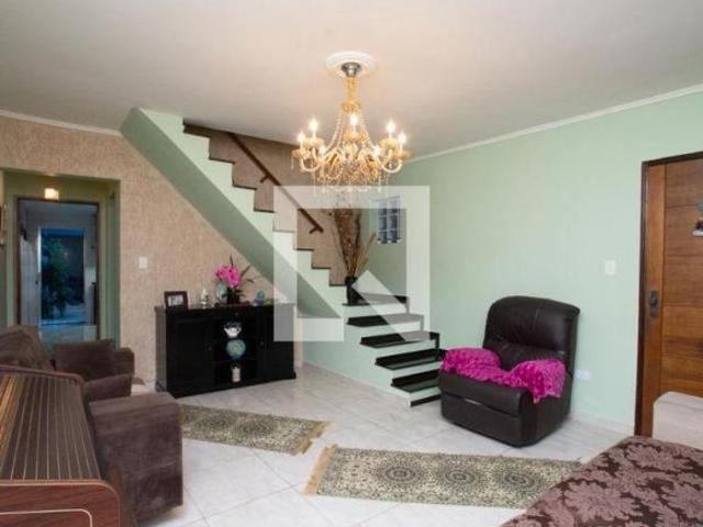 Casa à Venda Picanço, 4 Quartos, 230 m² Guarulhos
