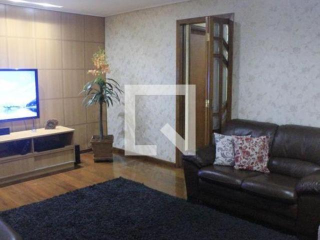 Casa à Venda Picanço, 3 Quartos, 180 m² Guarulhos