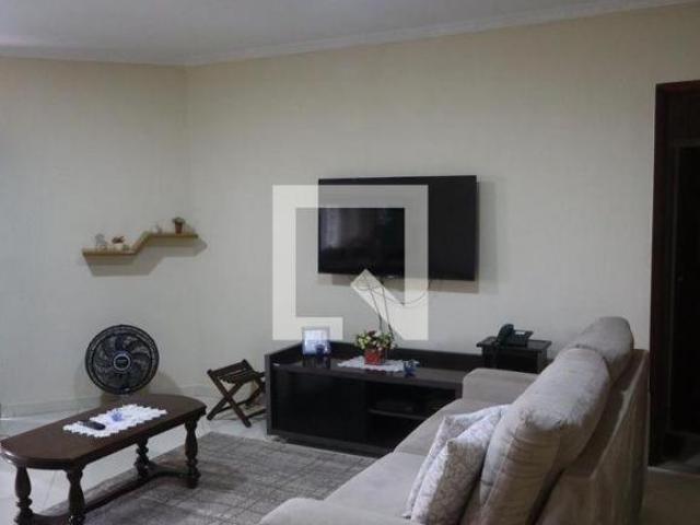 Casa à Venda Picanço, 3 Quartos, 200 m² Guarulhos