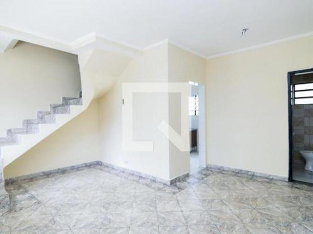 Casa à Venda Picanço, 3 Quartos, 75 m² Guarulhos