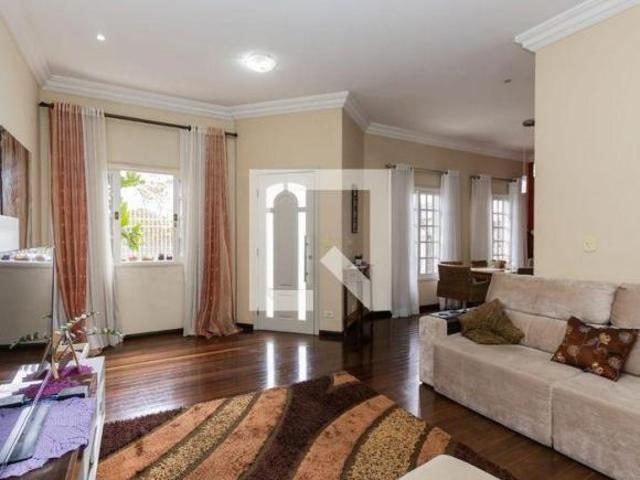 Casa à Venda Pilarzinho, 3 Quartos, 360 m² Curitiba