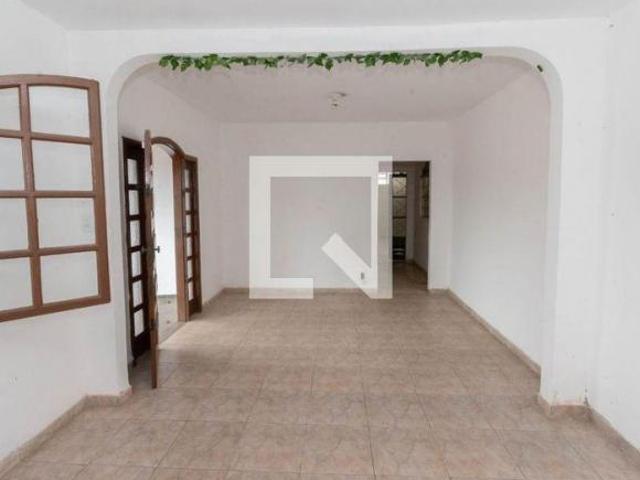 Casa à Venda Pindorama, 2 Quartos, 230 m² Belo Horizonte