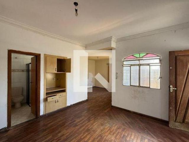 Casa à Venda Pindorama, 4 Quartos, 360 m² Belo Horizonte