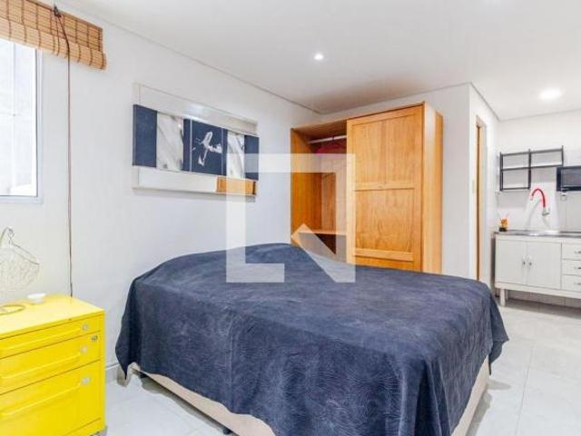 Casa à Venda Pinheiros, 1 Quarto, 40 m2