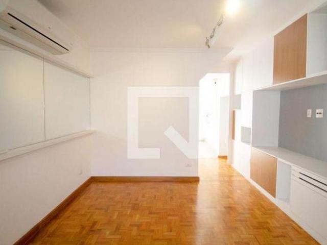 Casa à Venda Pinheiros, 2 Quartos, 85 m2