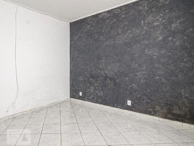 Casa à Venda Pinheiros, 2 Quartos, 115 m2